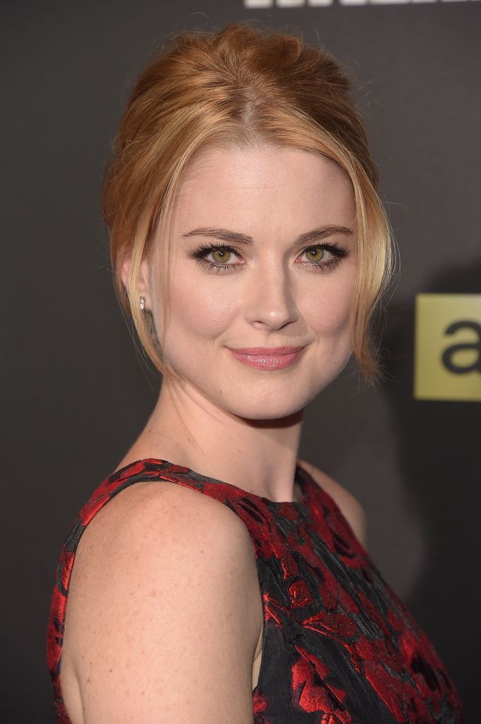 Alexandra Breckenridge, Sie Ist Der Mann