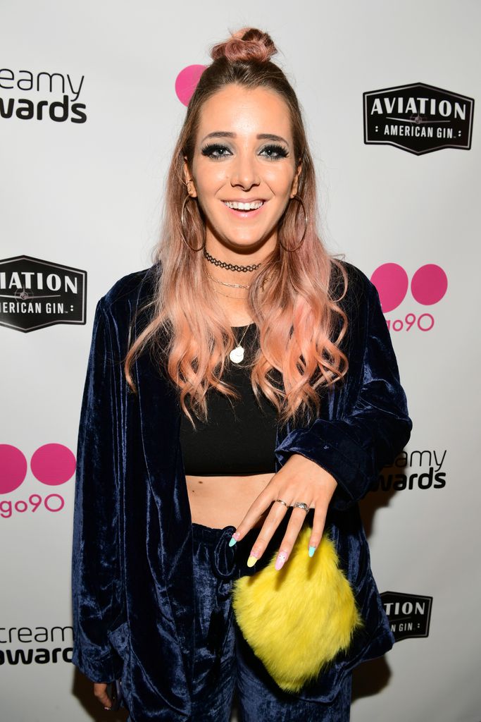 Modelo Jennamarbles Jenna Marbles Quits YouTube And Apologizes For