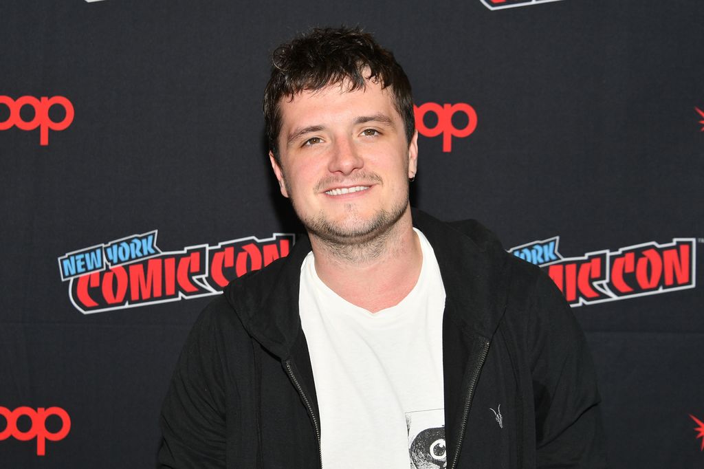Josh Hutcherson Peeta Tar Fyr