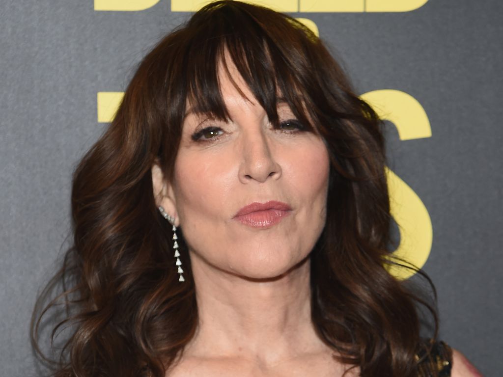 Peggy Bundy zu hohl? Katey Sagal übt Kritik an Kult-Serie! | Promiflash.de
