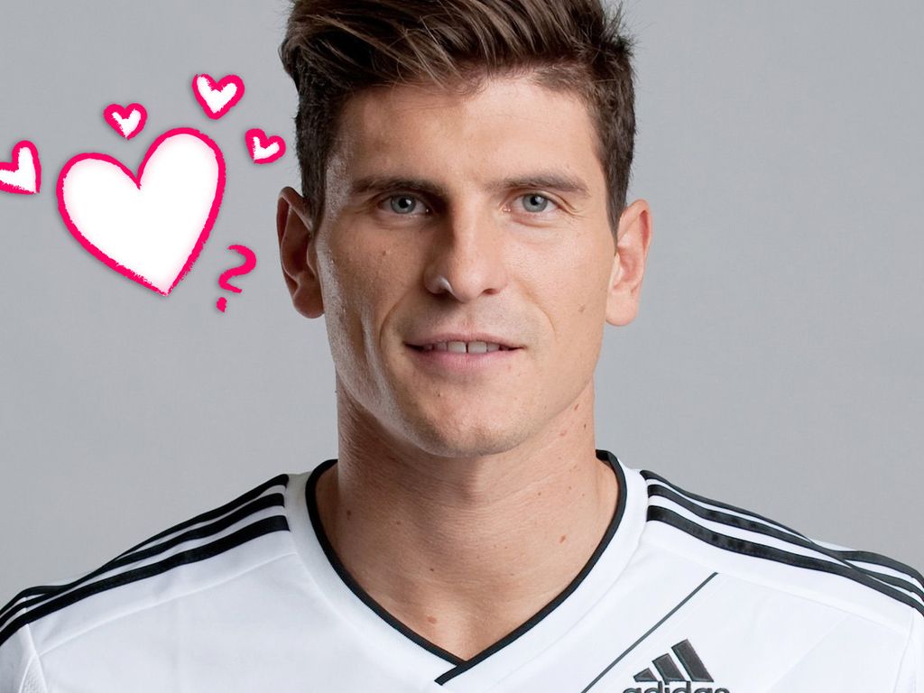 Hat Mario Gomez schon eine neue Model-Freundin? | Promiflash.de