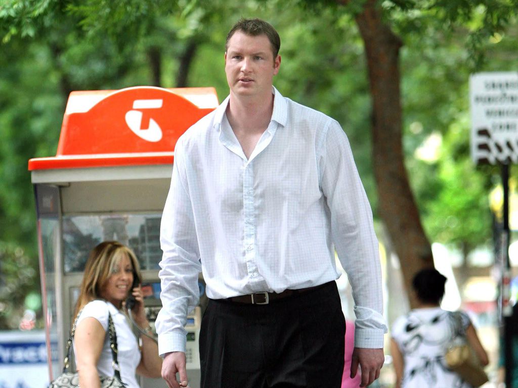 Größter Mann Englands: GoT-Star Neil Fingleton (36) ist tot | Promiflash.de