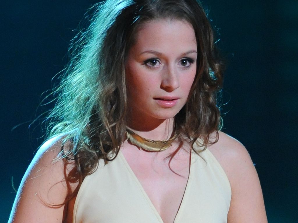 Oonagh-Tour verschoben: Floppt Ex-GZSZ-Tanja? | Promiflash.de