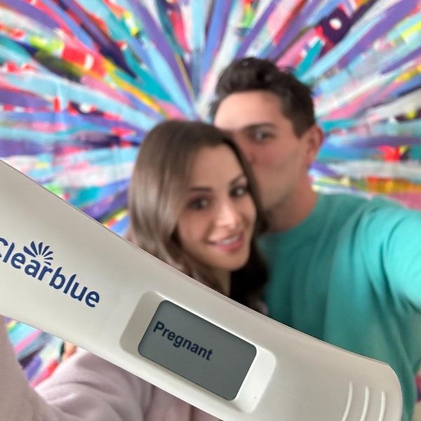 Casey Cott | Promiflash