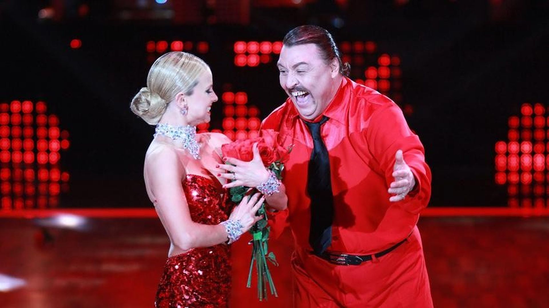 Trauer um DDR-Kult-Musiker: Achim Mentzel ( 69) verstorben | Promiflash.de