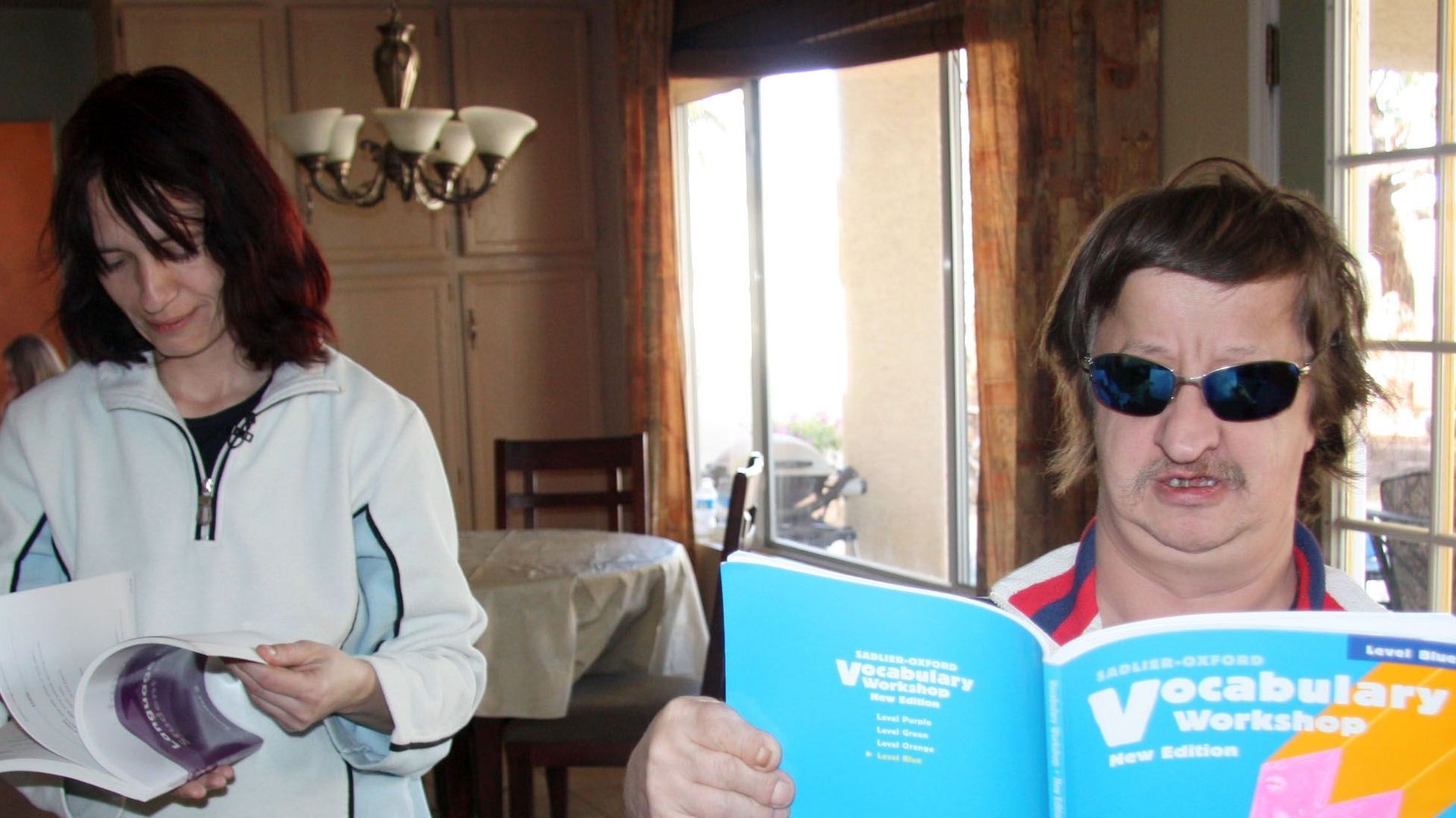 Frauentausch-Nörgler ganz zahm: Heirat in den USA | Promiflash.de