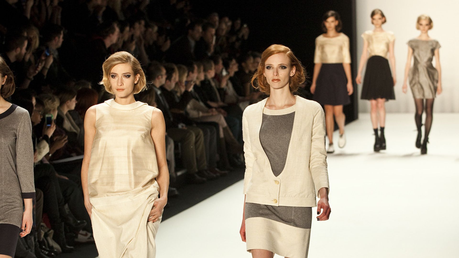 MBFWB: Back to school auf der Anne Gorke-Show | Promiflash.de