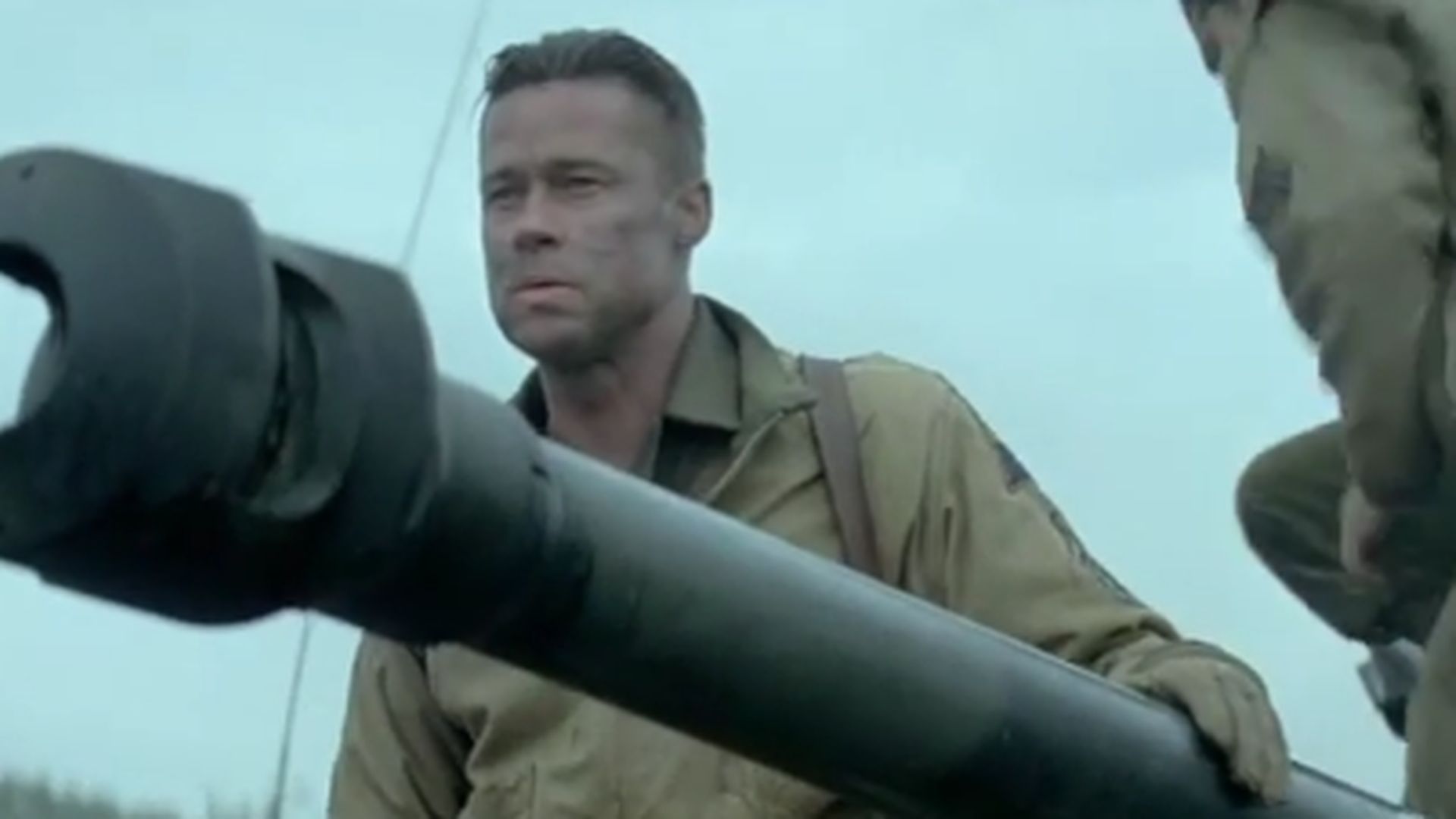 Fury! Panzer-Attacke mit Brad Pitt & Shia LaBeouf | Promiflash.de