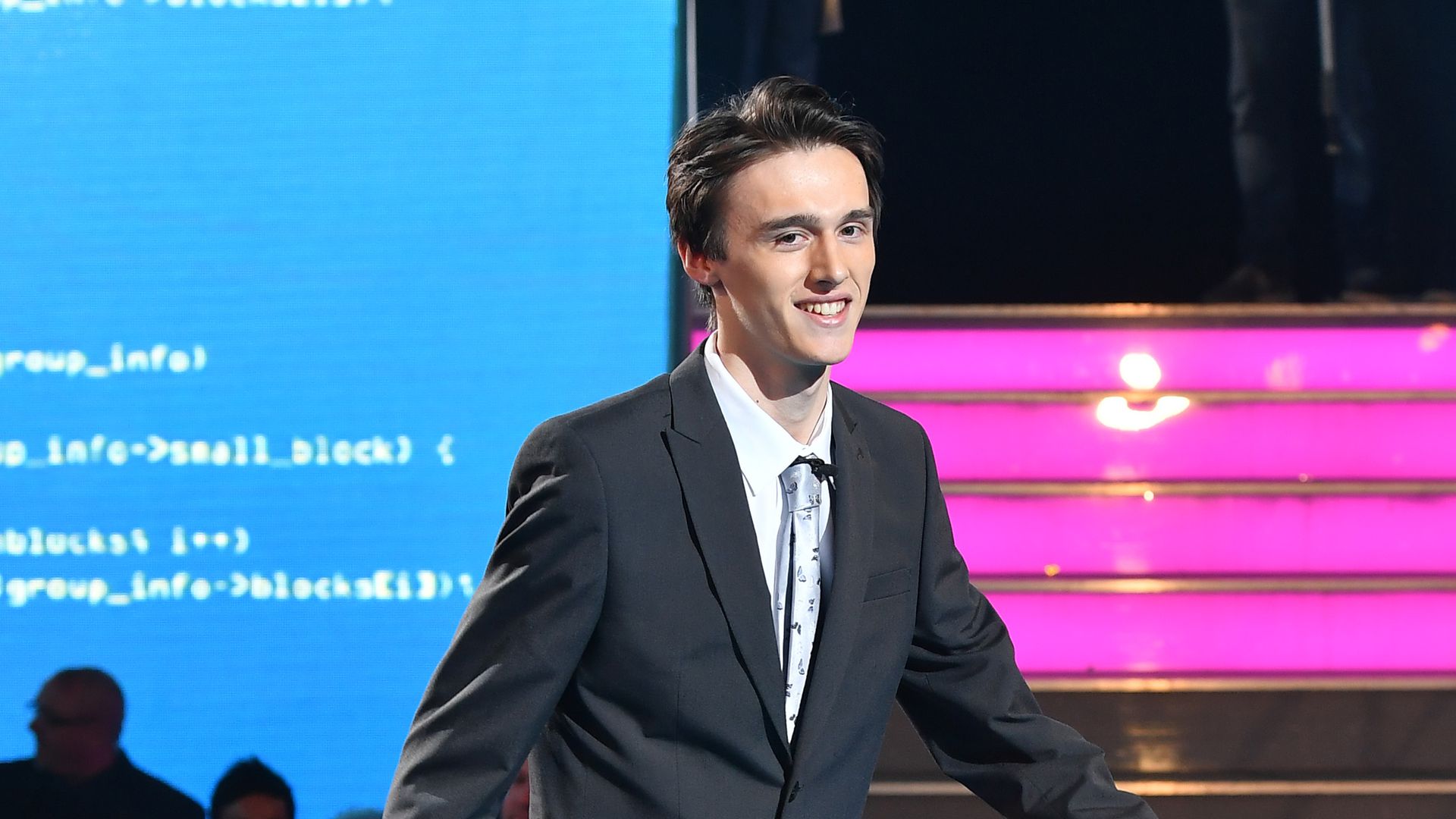 Bei UK-"Big Brother": Kandidat outet sich während der Show!