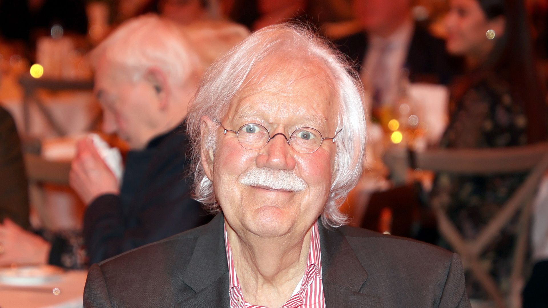 NDR überträgt heute die Trauerfeier für Carlo von Tiedemann