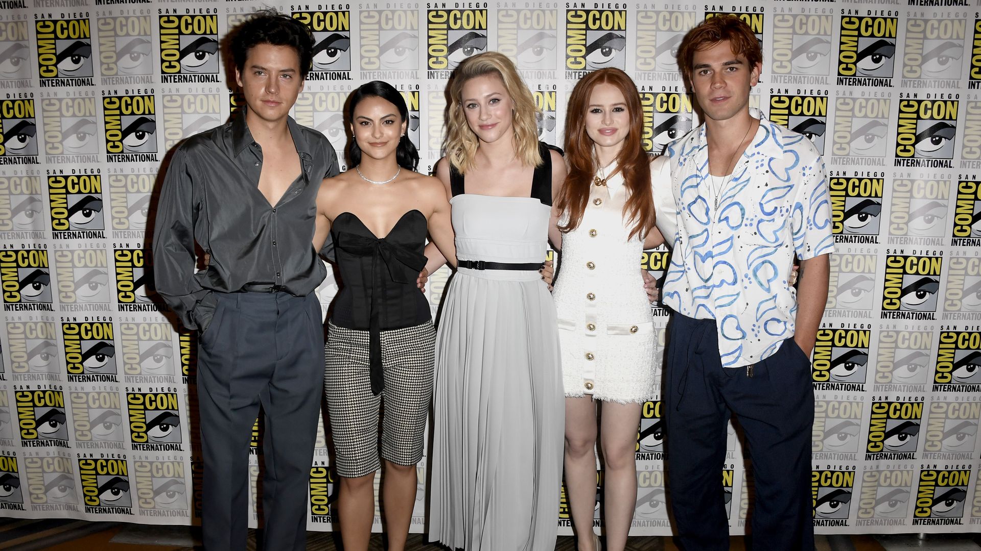 Viererbeziehung? Fans hassen Staffelfinale von "Riverdale"!