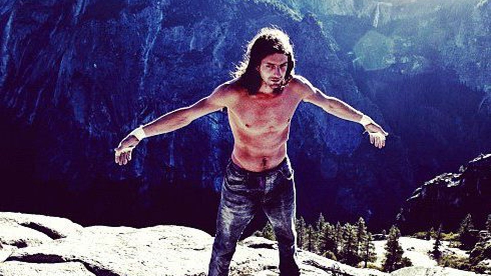 Tragischer Unfall: Dean Potter bei Wingsuit-Sprung gestorben ...