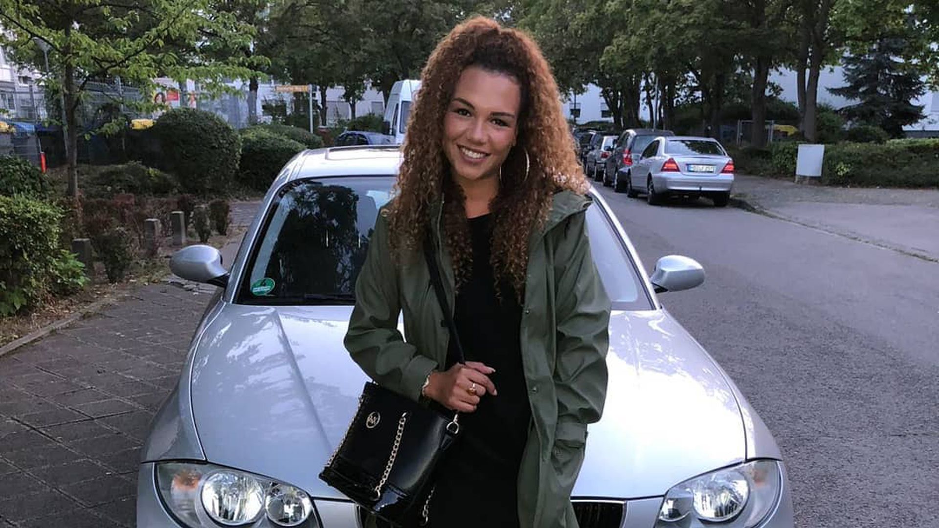 Total happy! Diese Ex-GNTM-Finalistin ist längst verheiratet ...