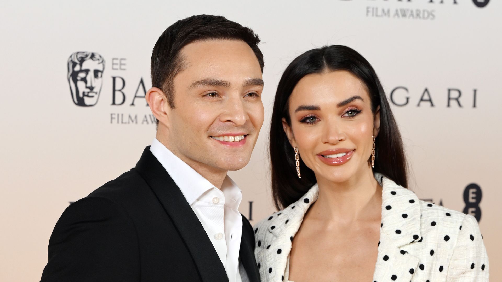 Ed Westwick und seine Verlobte Amy kuscheln auf einem Event!