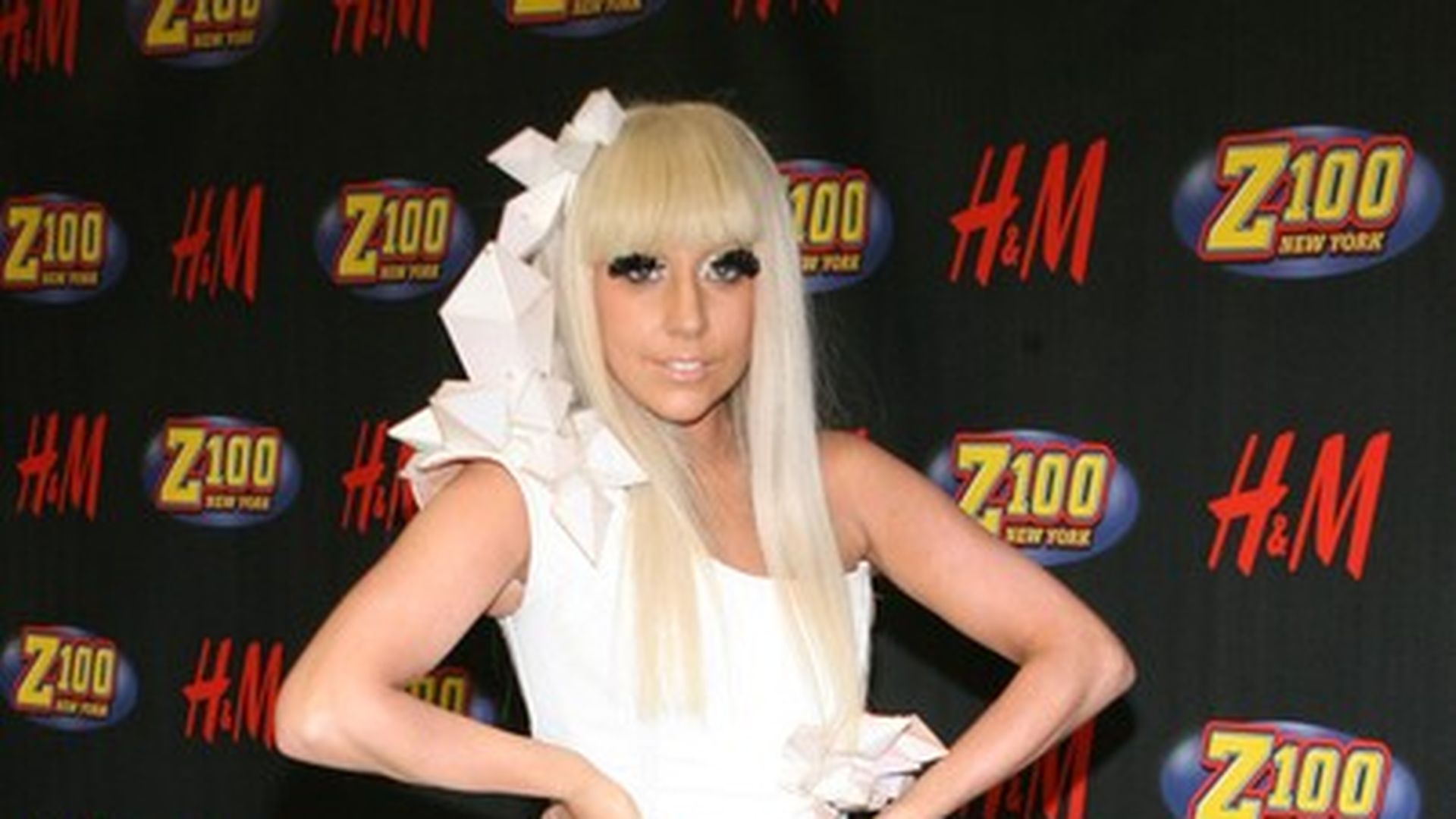 Wie gaga ist Lady GaGa? | Promiflash.de