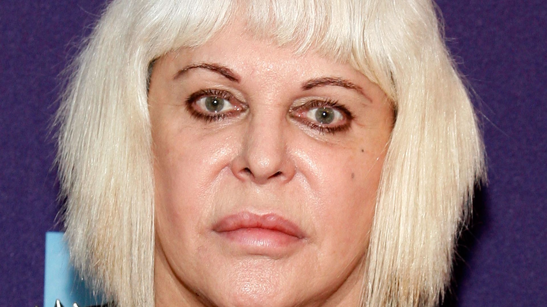 Performance Künstler Genesis Breyer P Orridge Ist Verstorben