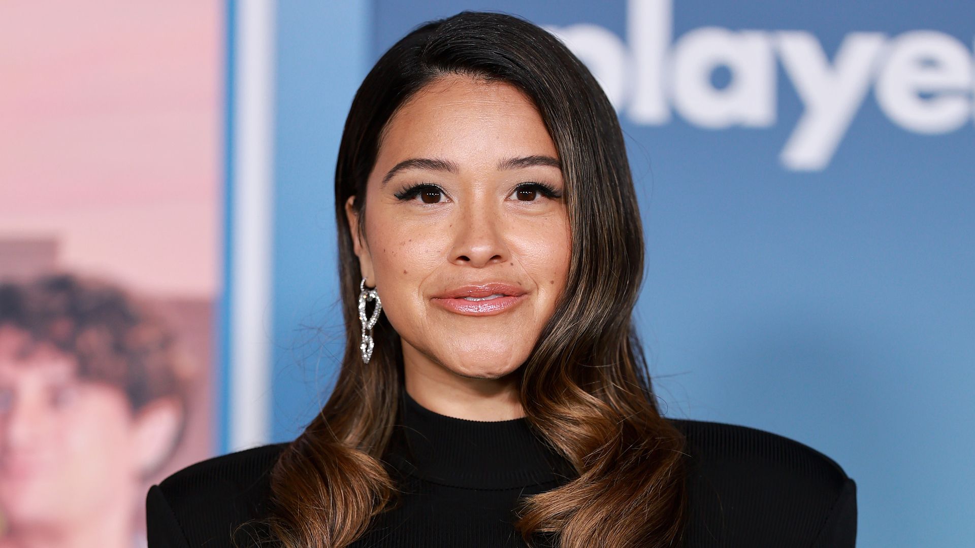 Seltene Fotos: Gina Rodriguez ist mit Baby Charlie unterwegs
