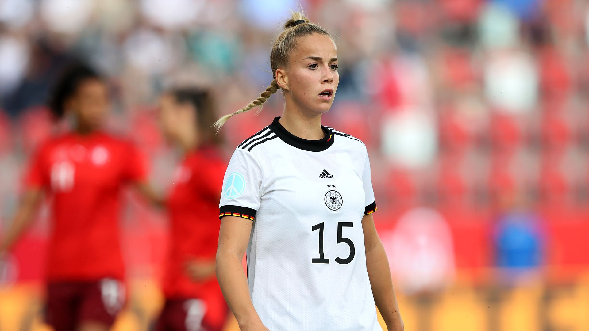 Verletzung: DFB-Star Giulia Gwinn fällt bei Länderspiel aus