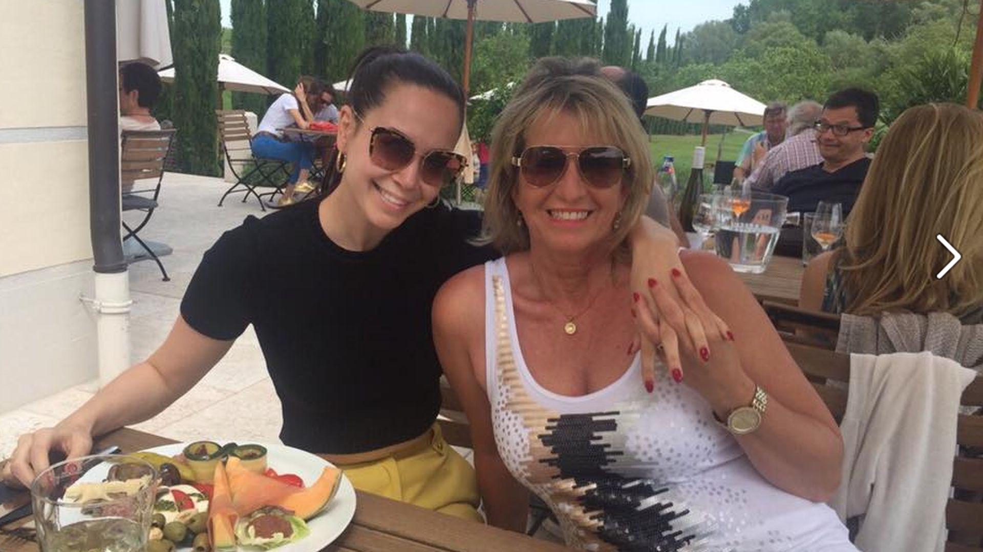 Quality-Time mit Mama: Grace Capristo verzaubert ihre Fans! | Promiflash.de