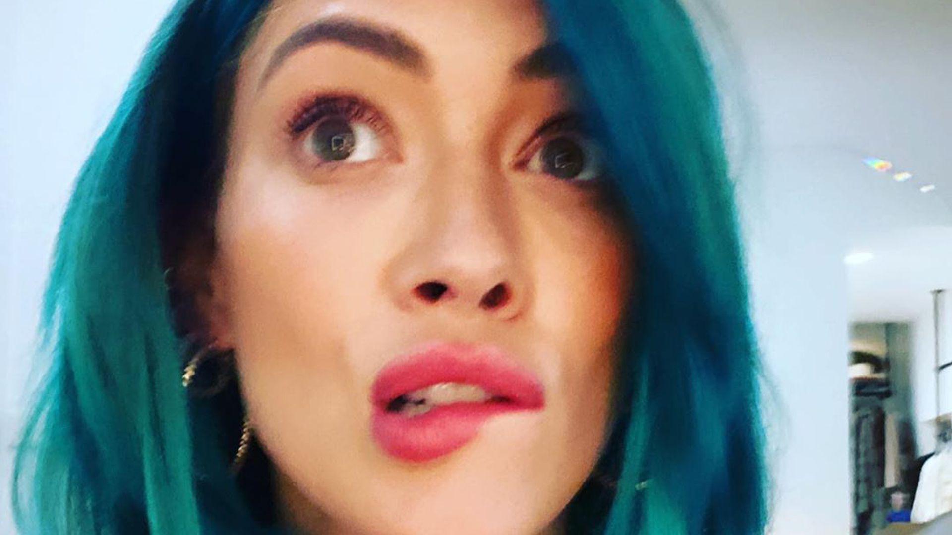 Türkiser Long-Bob: Auch Hilary Duff wagte buntes Makeover!