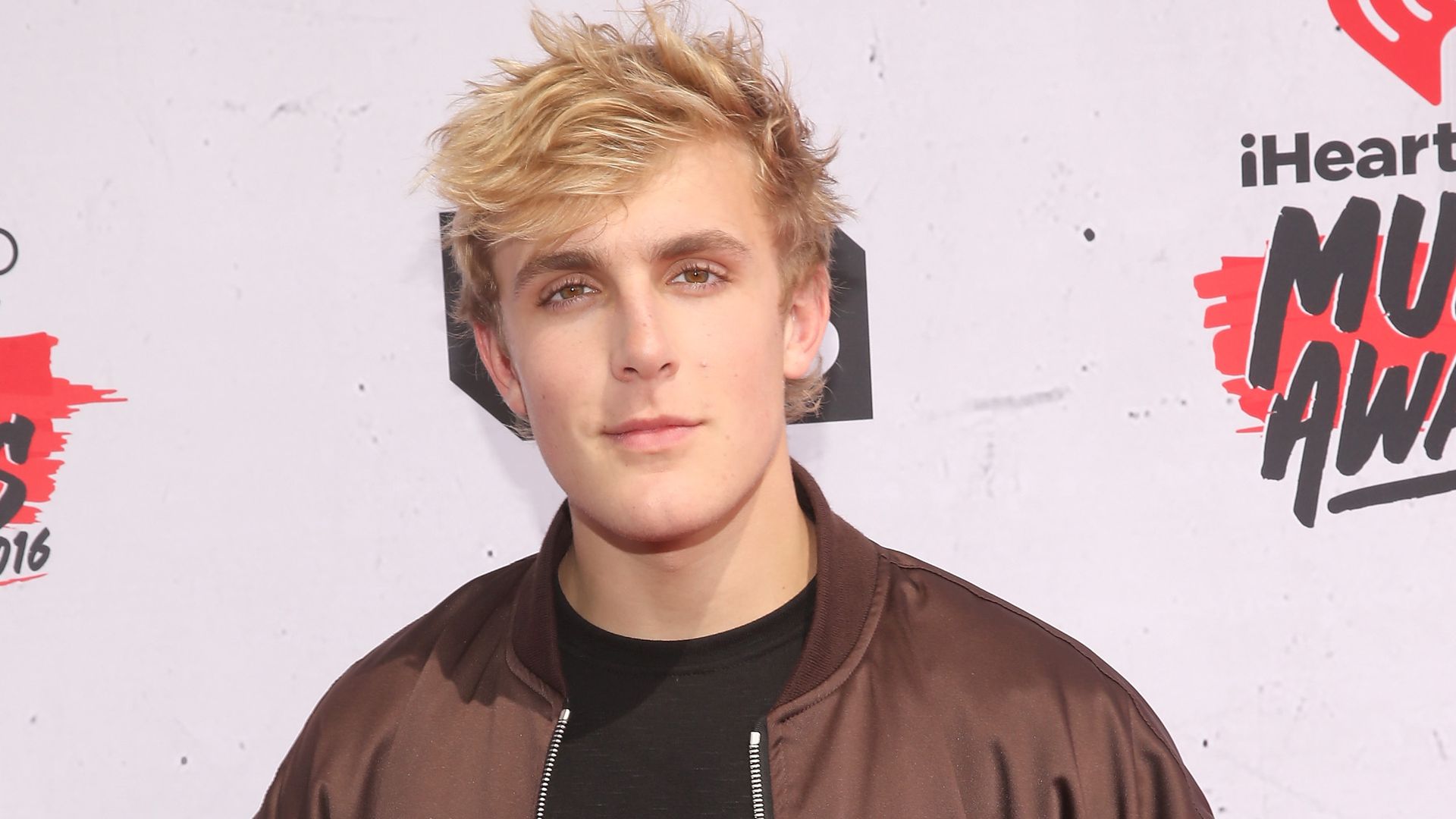 Plünderung und Einbruch? YouTuber Jake Paul wurde angezeigt | Promiflash.de
