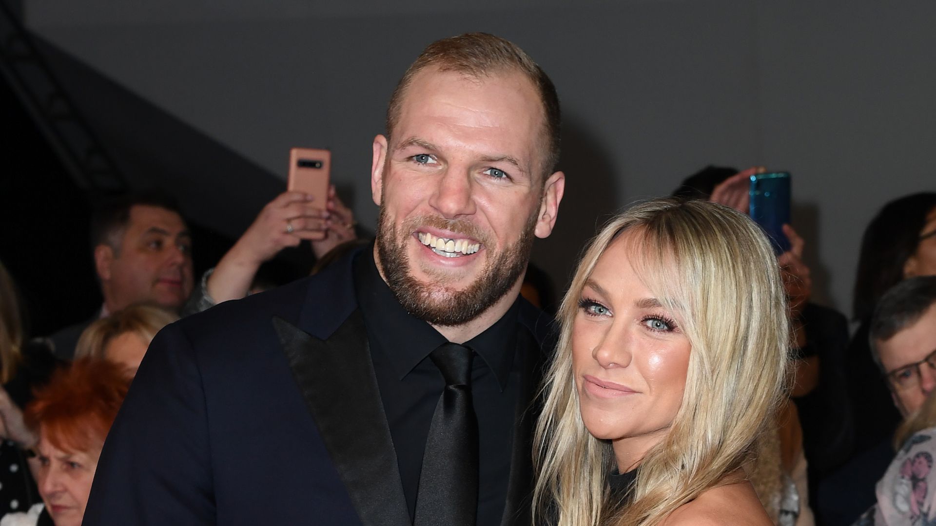 Deswegen wohnen Chloe Madeley und ihr Ex James noch zusammen
