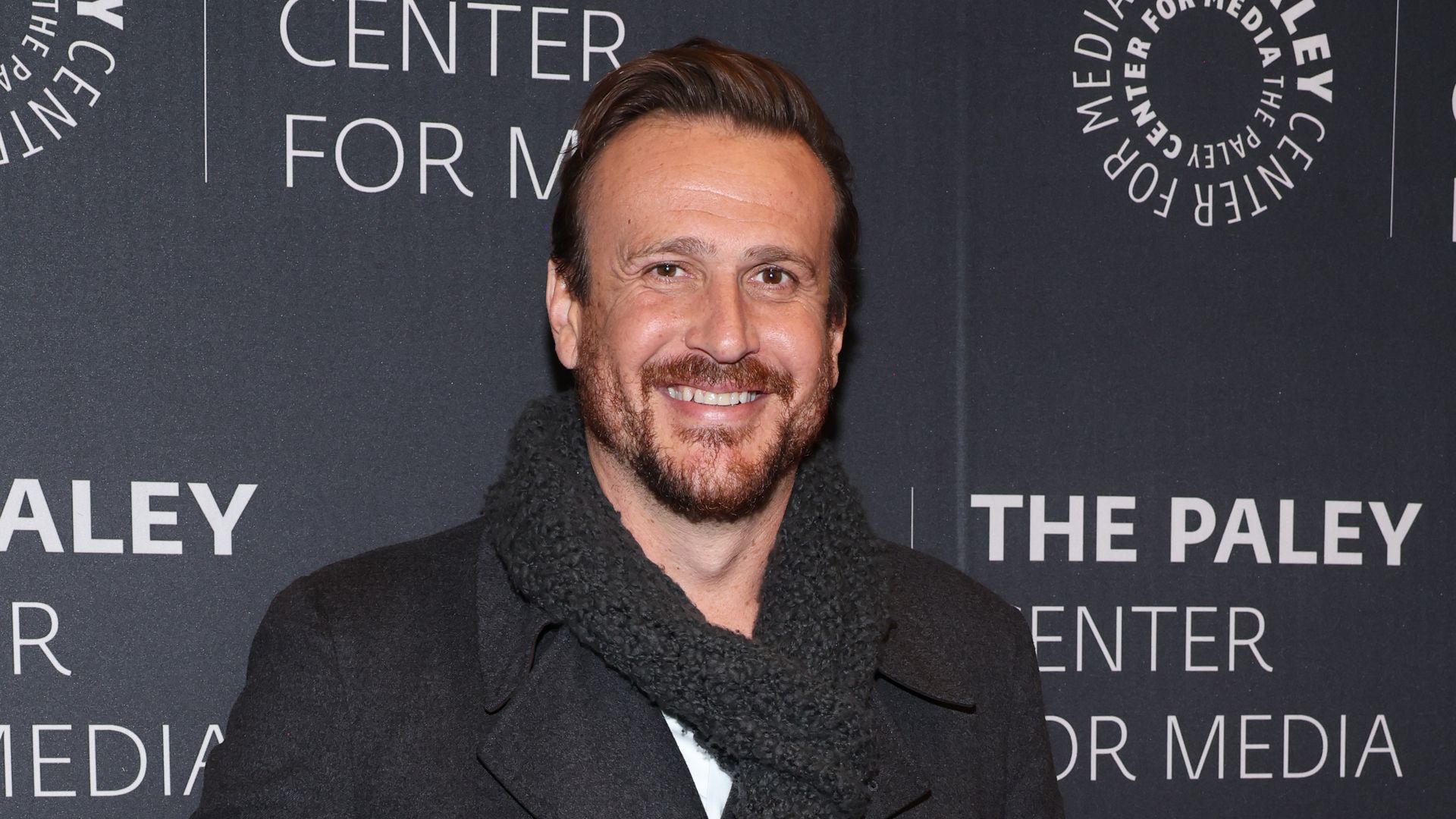 Ist Jason Segel bereit für Cameo in "How I Met Your Father"?