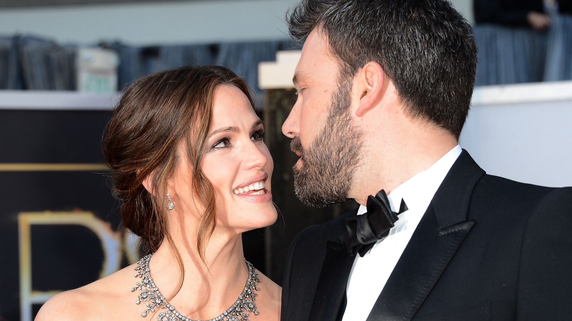 Jennifer Garner & Sarah Drew: Stolz mit Babybauch! | Promiflash.de