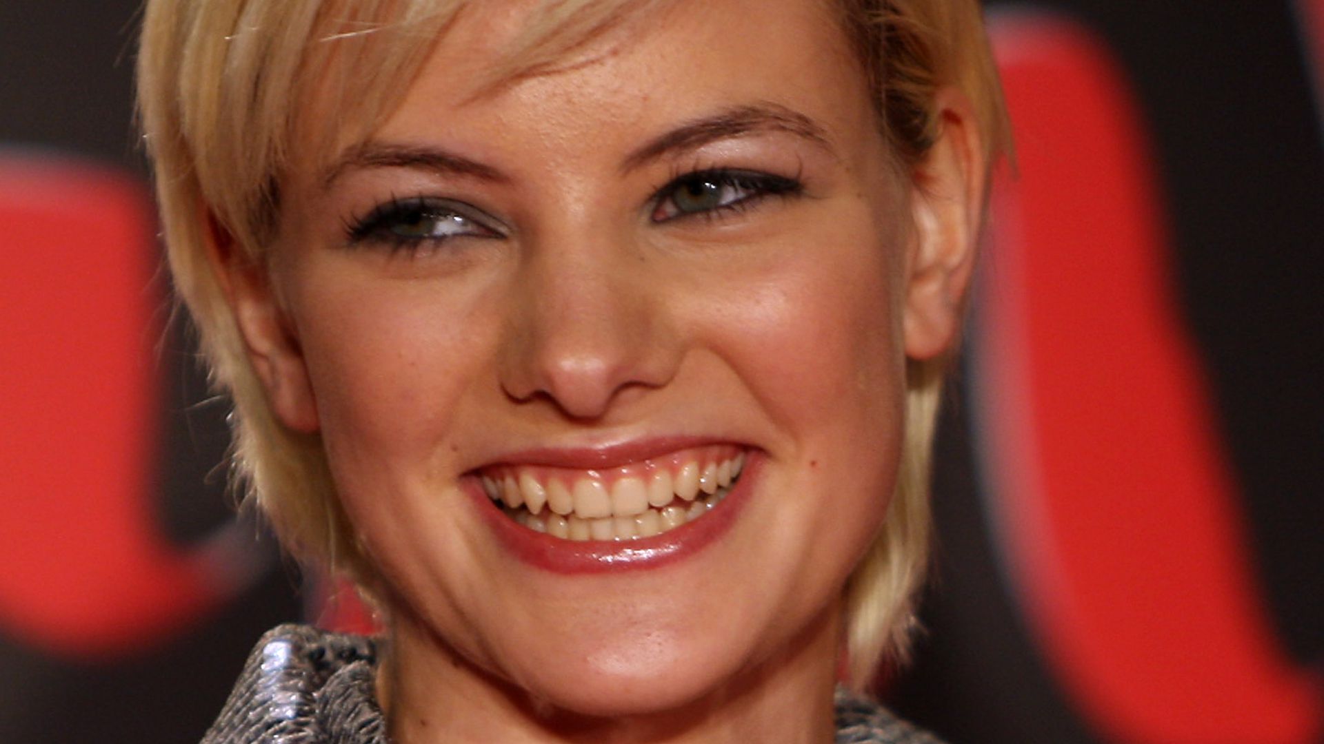 Jennifer Hof | Promiflash.de