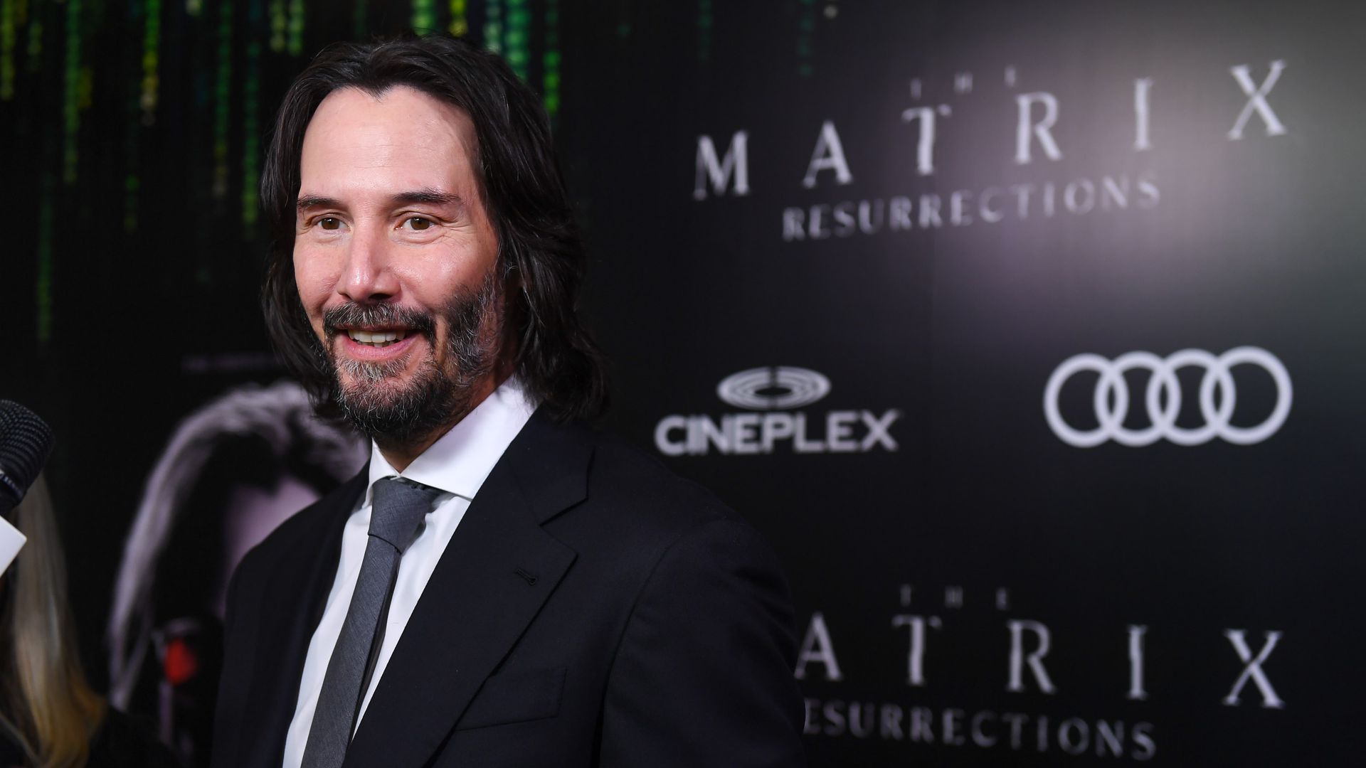 Bald verlobt? Keanu Reeves bei Ring-Shoppingtour erwischt