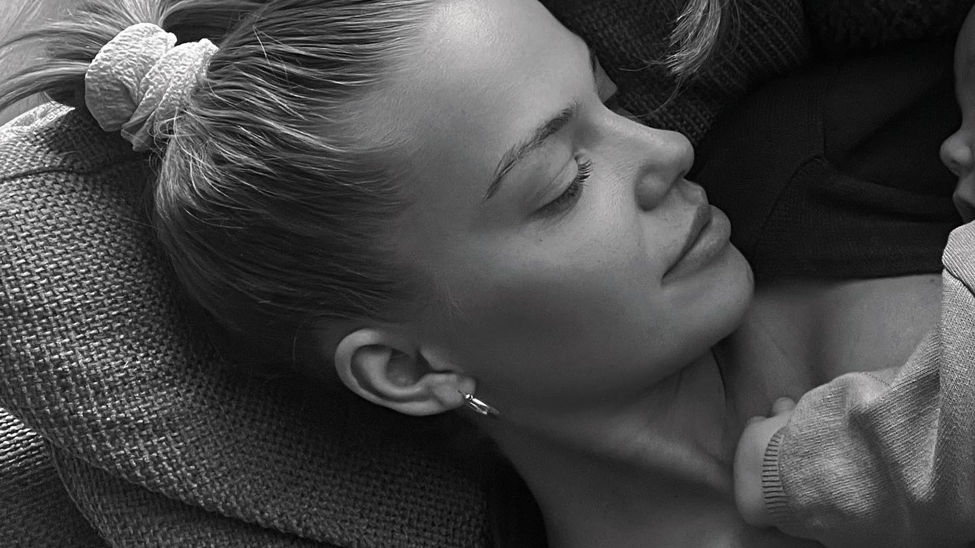 Laura Maria Rypa teilt süßes Mama-Sohn-Bild mit Baby Leano!