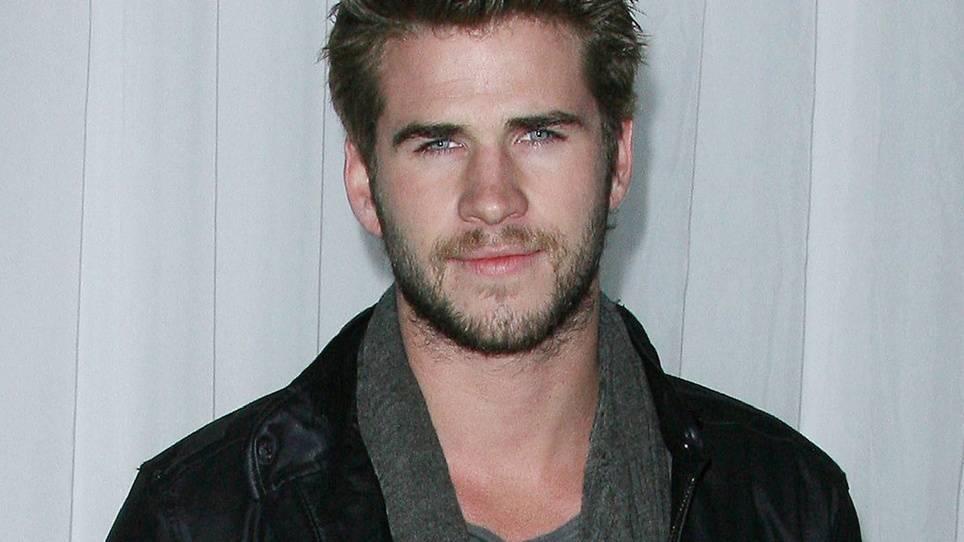 Liam Hemsworth: Neue Karriere als Model? | Promiflash.de