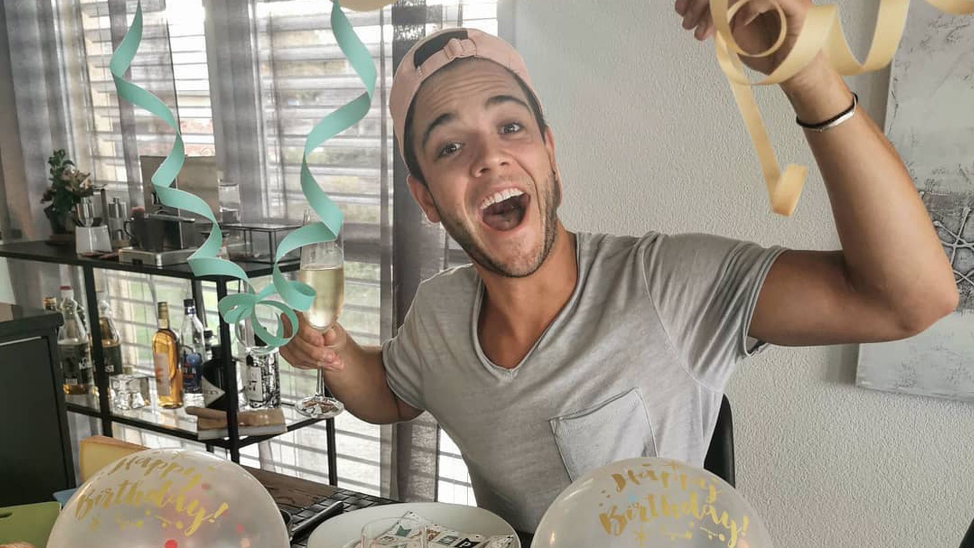 25. Geburtstag: DSDS-Star Luca Hänni geht's viel zu schnell!