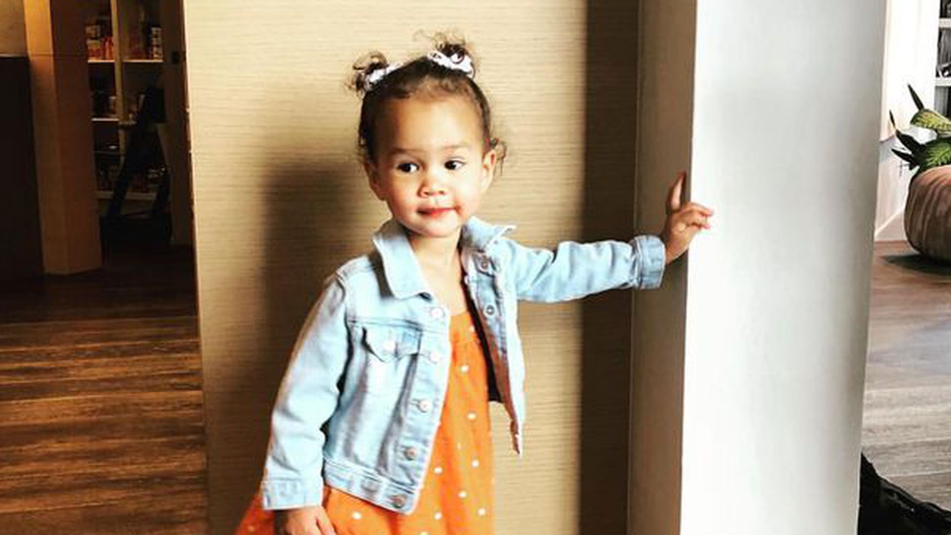 Luna Simone | Promiflash.de