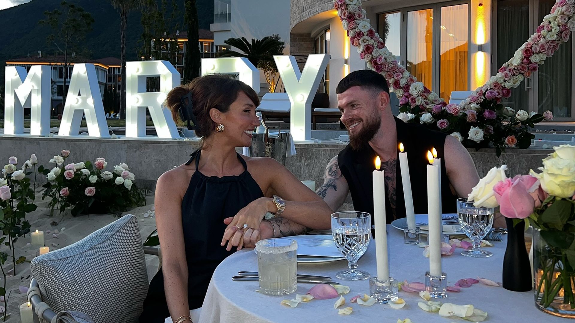 Ein Jahr verlobt: Megan McKenna kann Hochzeit kaum erwarten!