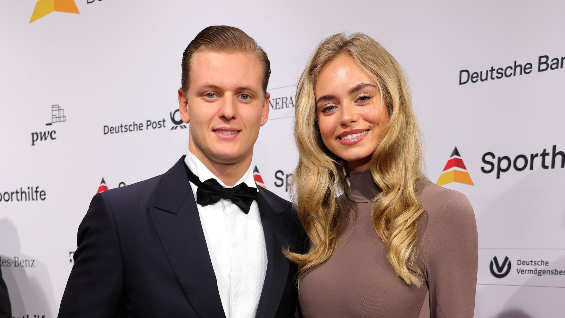 Fans sind begeistert von Mick Schumacher und Lailas Selfie