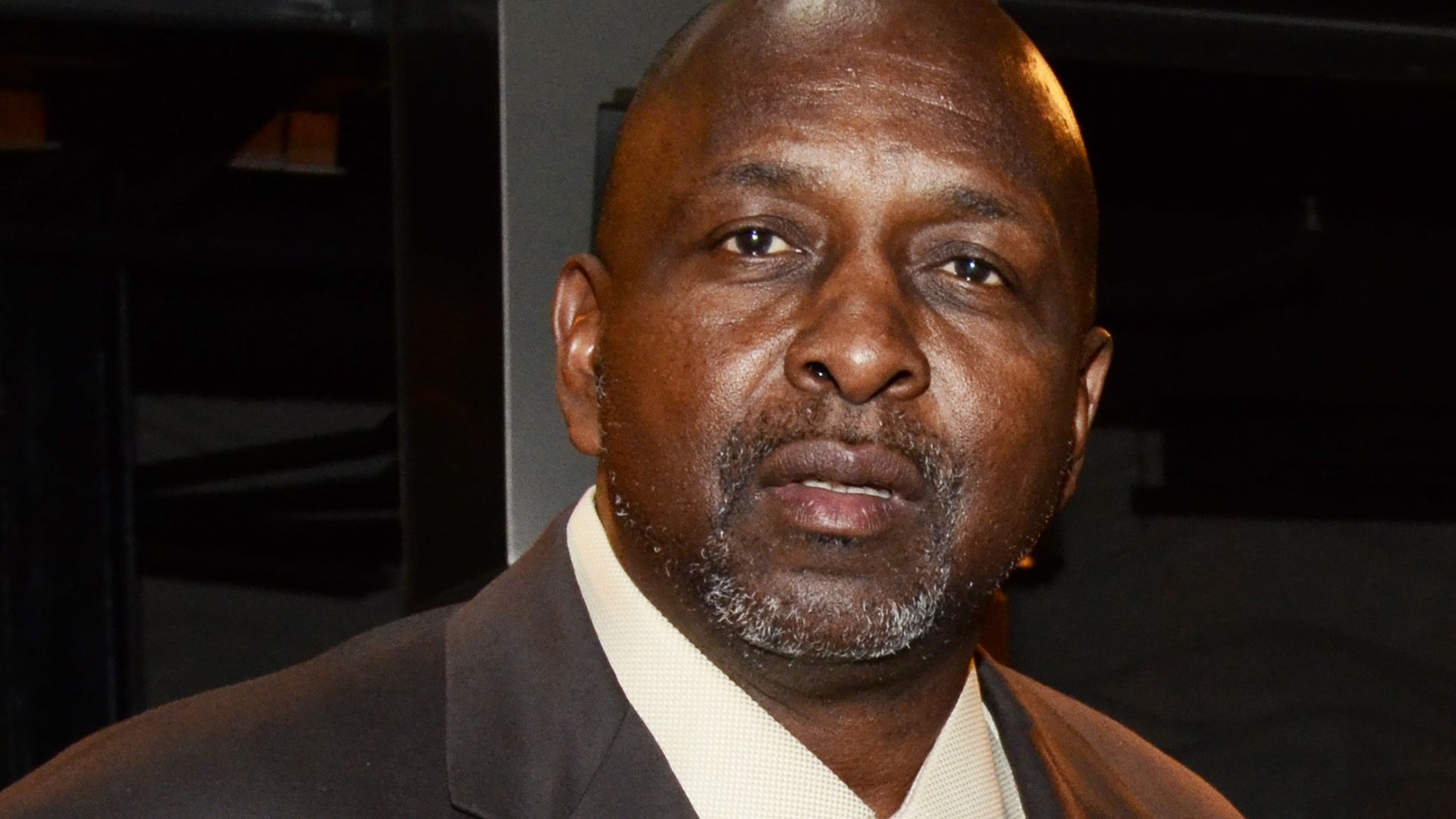 Sportwelt unter Schock: NBA-Legende Moses Malone ist tot! | Promiflash.de