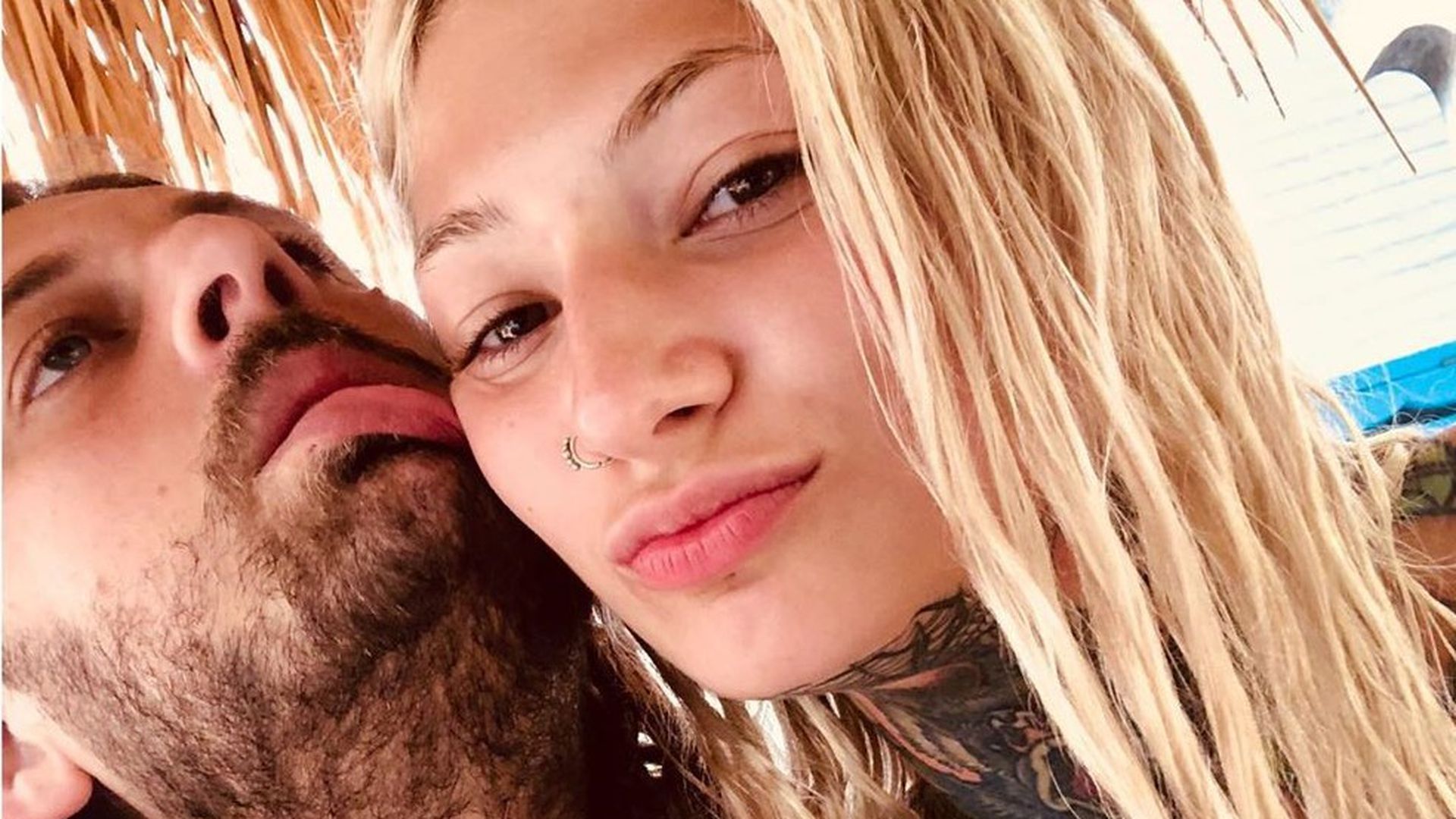 Im Urlaub: GNTM-Mareikes Zukünftiger verliert Verlobungsring