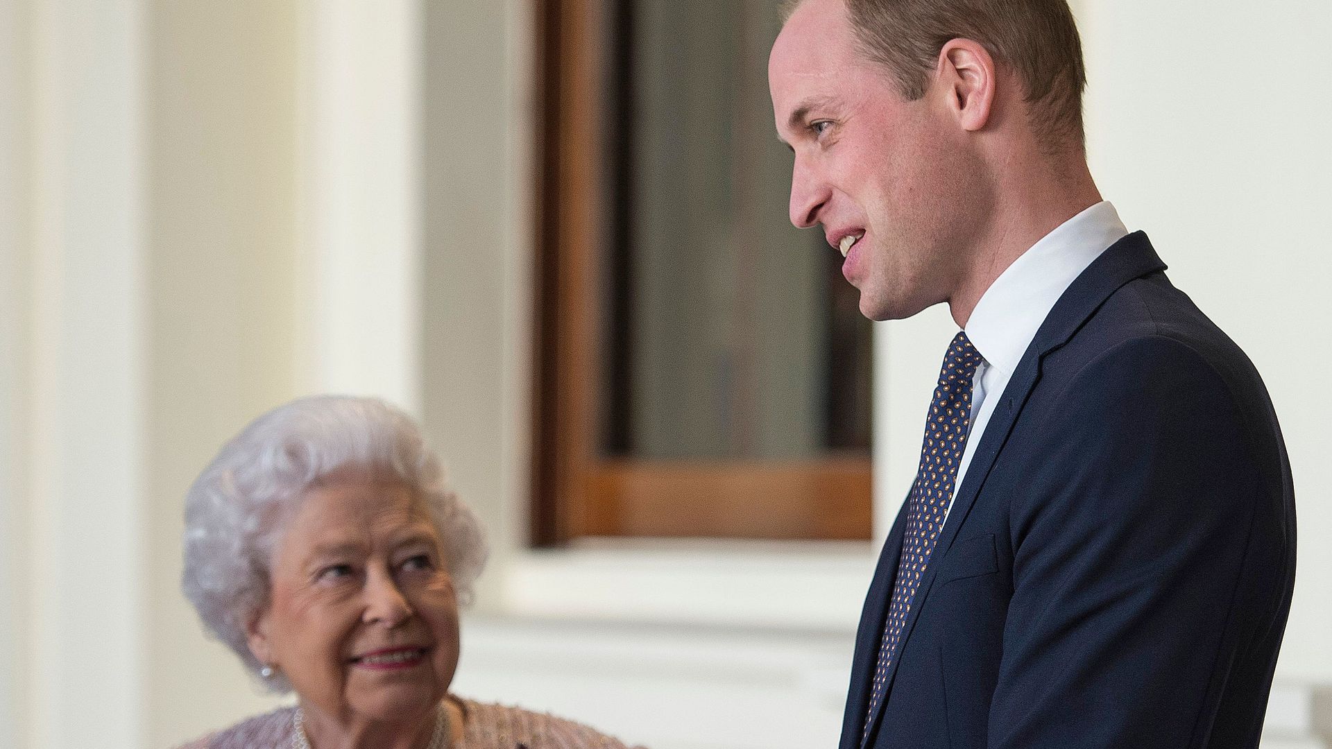 Nach Scheidung: Die Queen rettete William vor Zusammenbruch