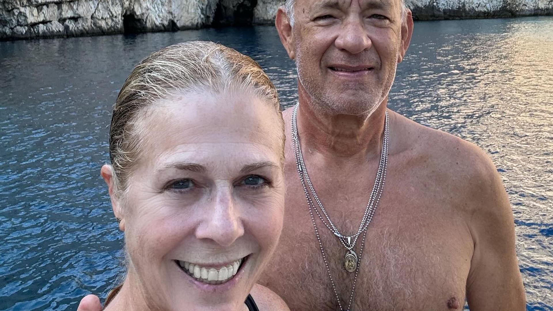Tom Hanks und Rita feiern Hochzeitstag mit Urlaubsbildern