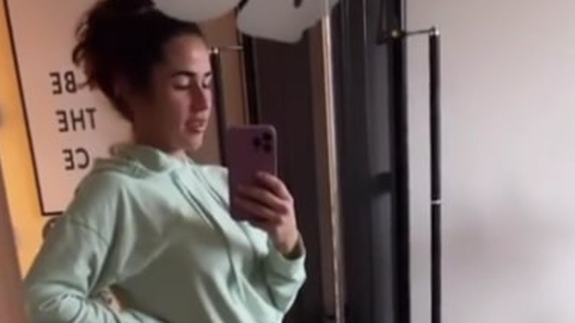 Kleiner Bauch noch da: Sarah Engels zeigt After-Baby-Body