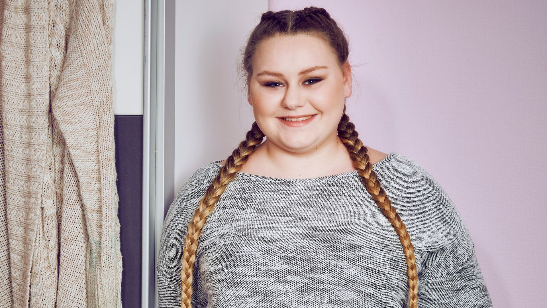 Nach Unfall: Sarah-Jane Wollny noch im Rollstuhl