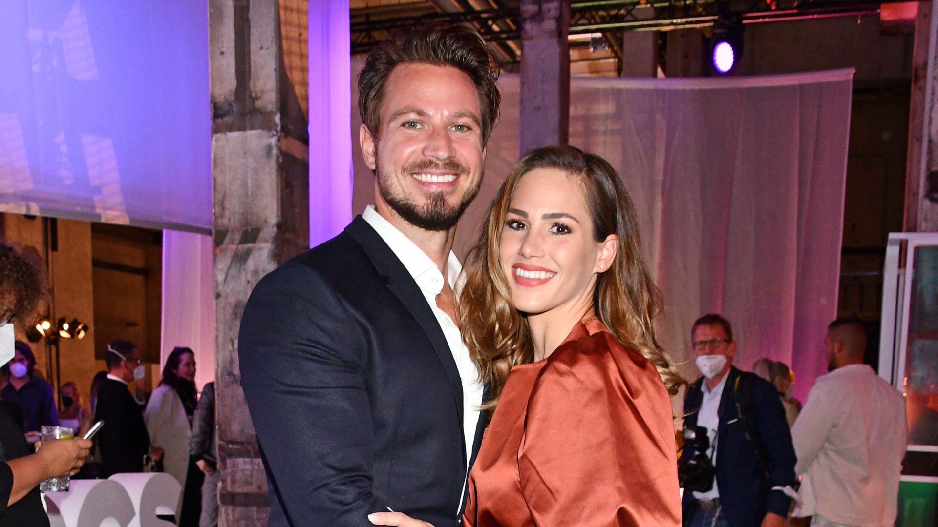 Sebastian und Angelina Panneks drittes Kind ist auf der Welt