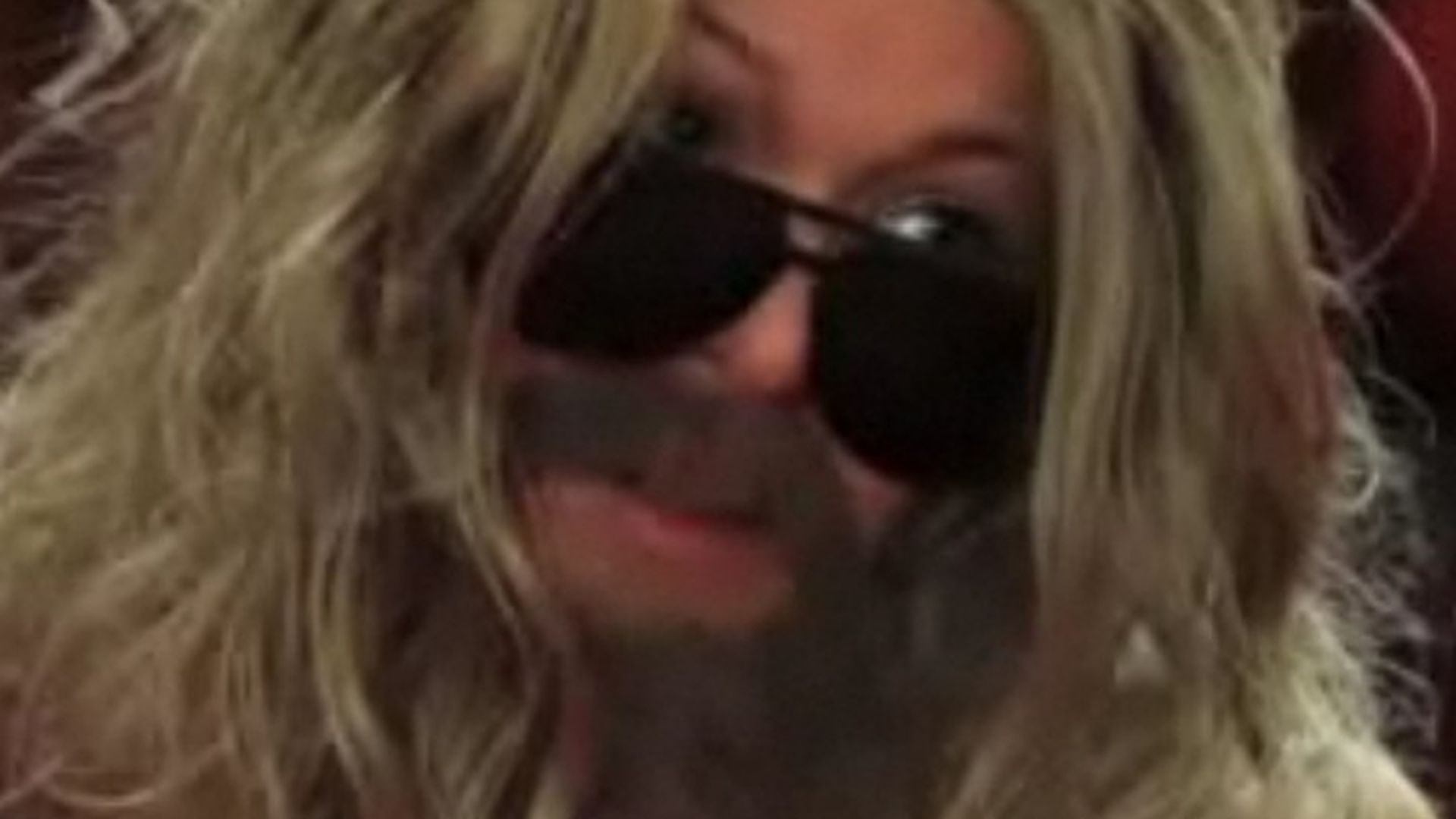 Witziges Video: Tara Reid ist "The Big Lebowski" 2 | Promiflash.de