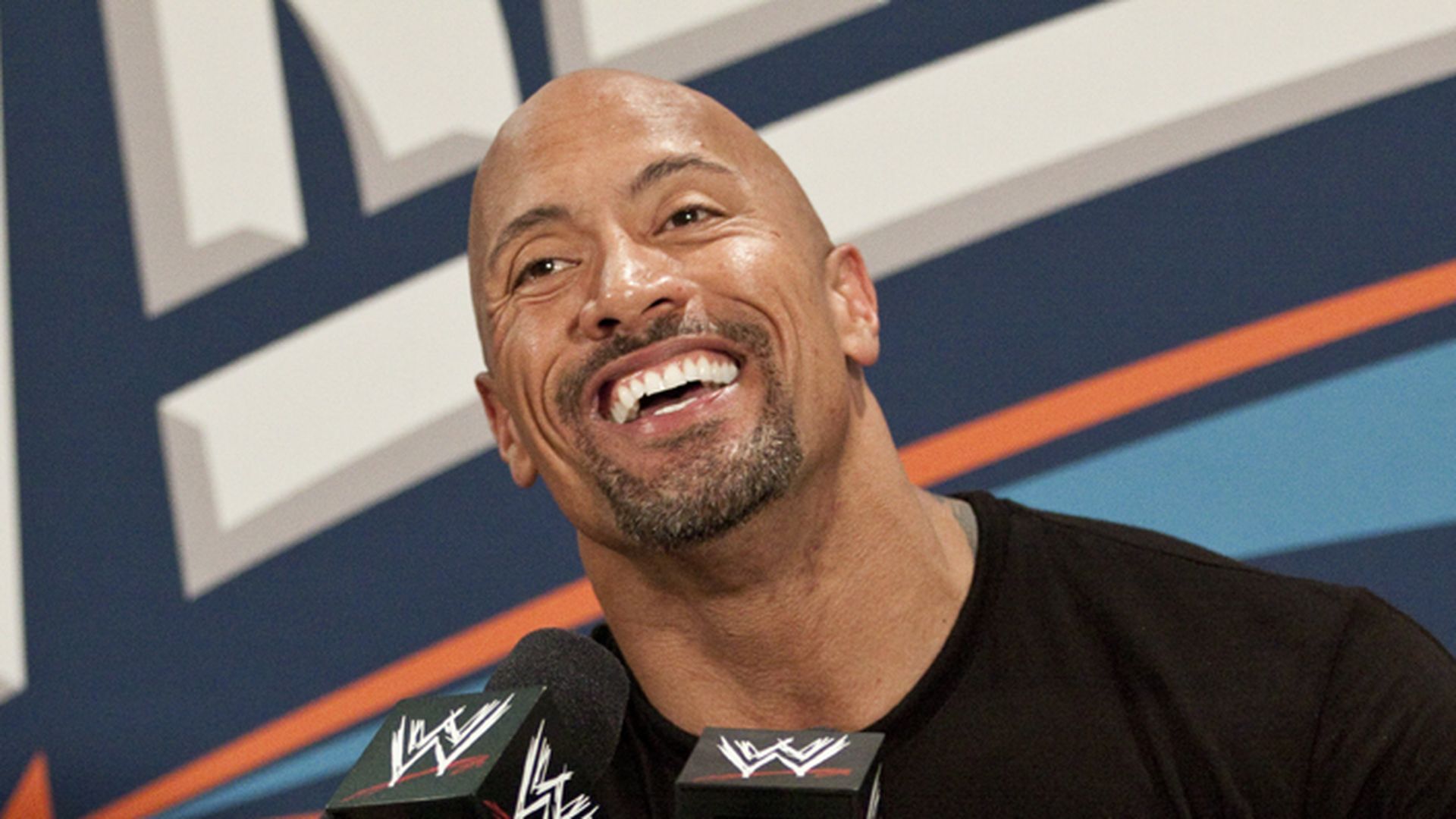The Rock mit riesigem Comeback-Sieg in Miami | Promiflash.de