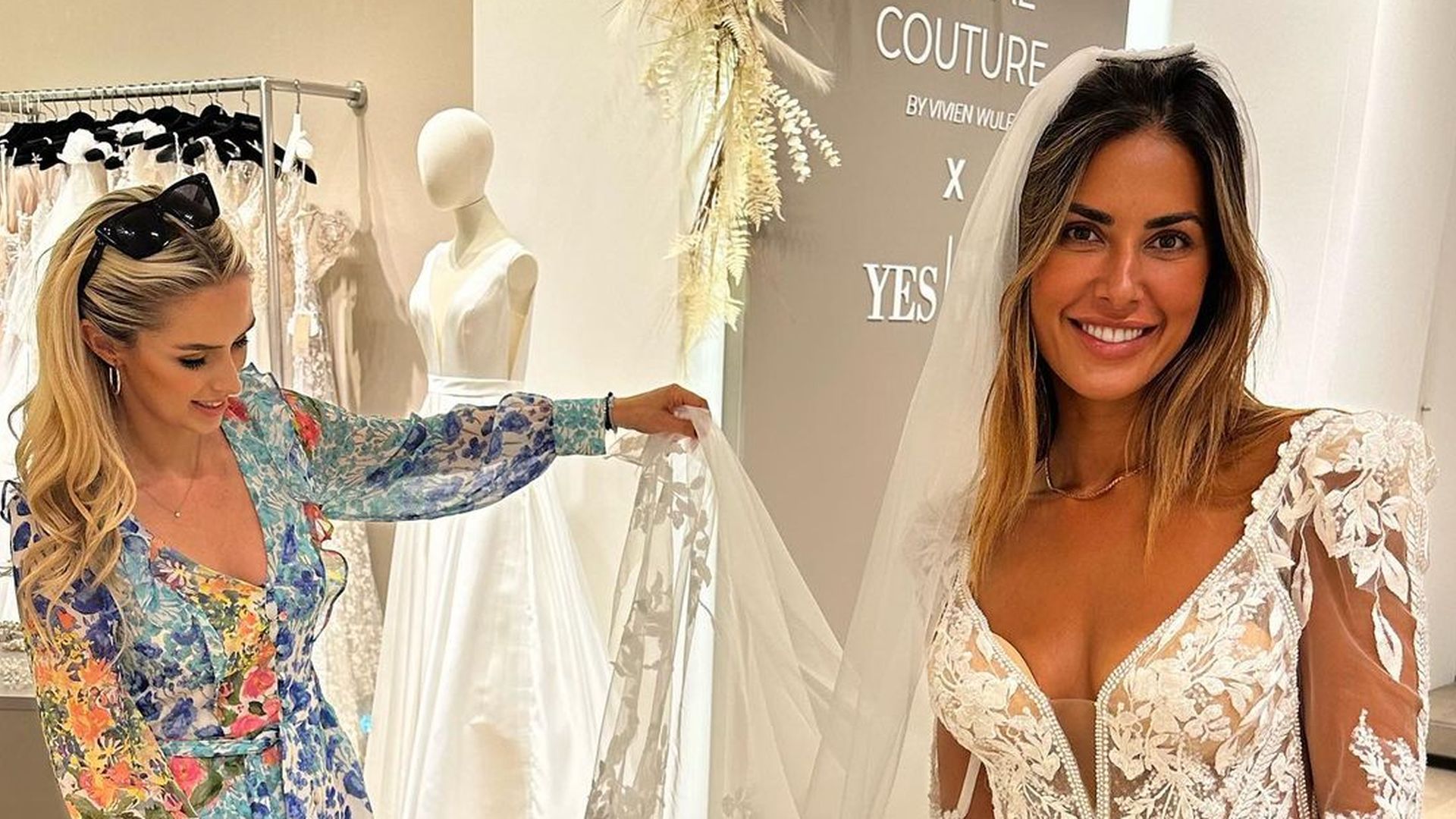 Ist es bald so weit? Jana Azizi shoppt ihr Hochzeitskleid