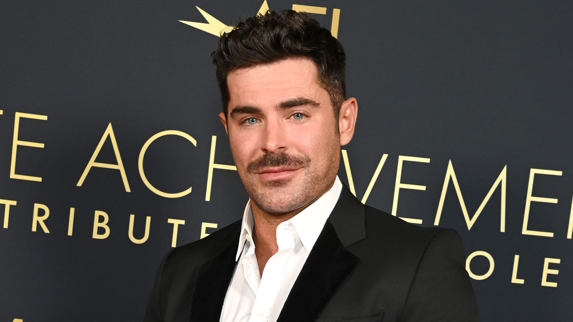 Pool-Unfall: So landete Zac Efron im Krankenhaus auf Ibiza