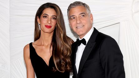 So gehen George & Amal Clooneys Zwillinge mit Berühmtheit um