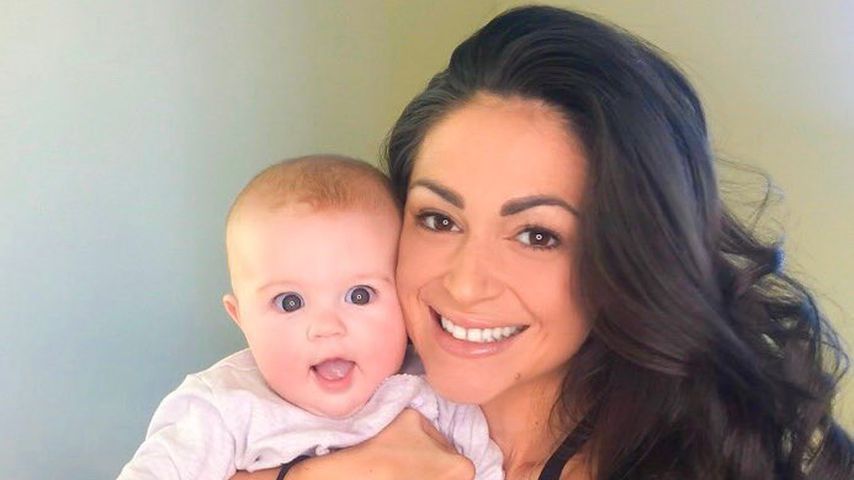 Neu-Mama Casey Batchelor zeigt ihren krassen After-Baby-Body ...