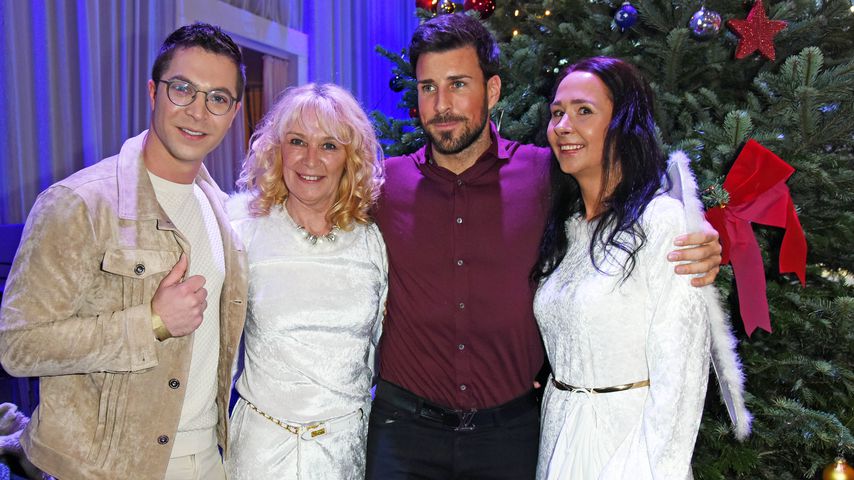 Xmas-Tradition: Frank Zander spendiert Obdachlosen Festmahl ...